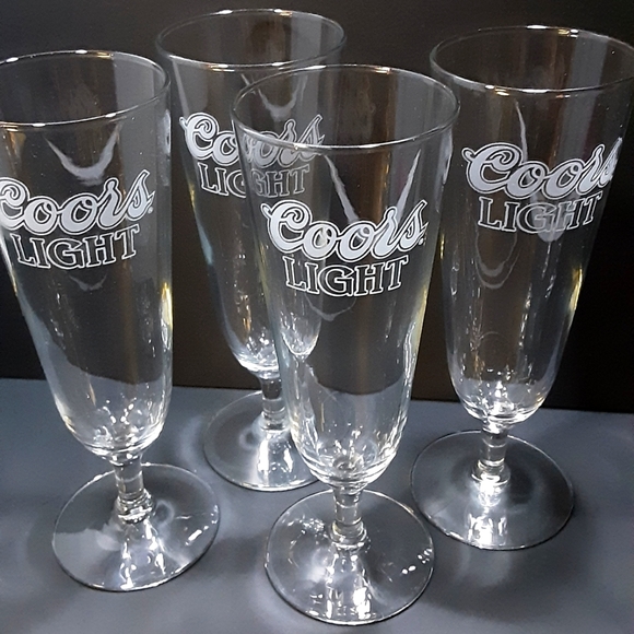 Coors Light | Dining | Coors Light Draft Beer Glasses 4 Tall Footed ...